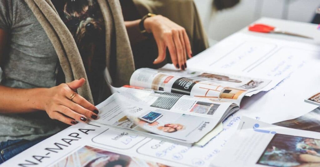 Lorem Ipsum Generator for Print Magazines with Augmented Reality (AR ...